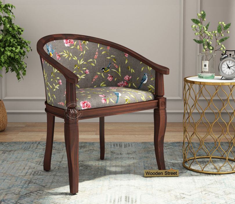 Pepperfry chairs store